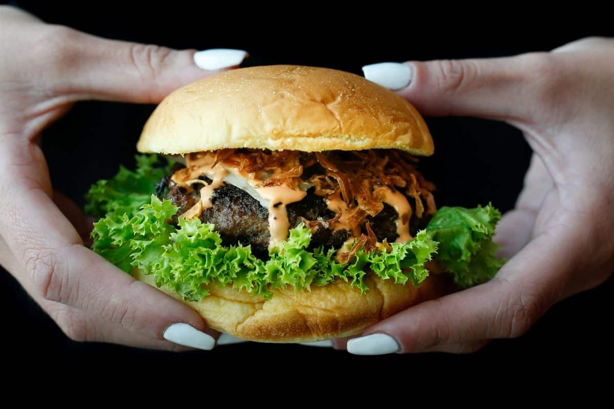 10 Must-Try Burgers in Dubai - The Insider Middle East